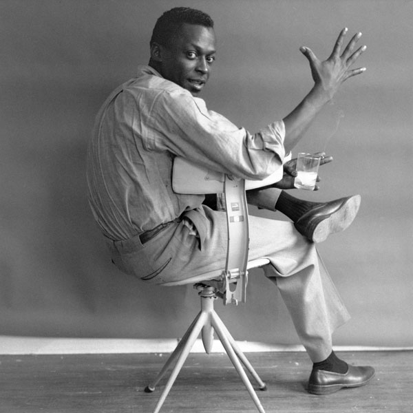 Miles Davis change de main - Jazz Magazine